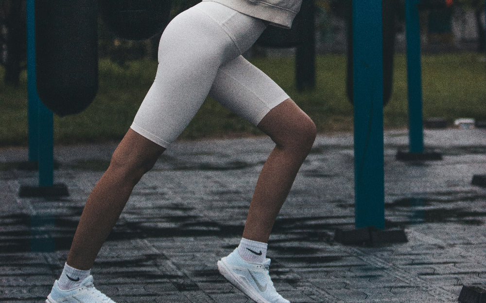 Top 7 Exercises to Build Strong Legs on Women | Tousains